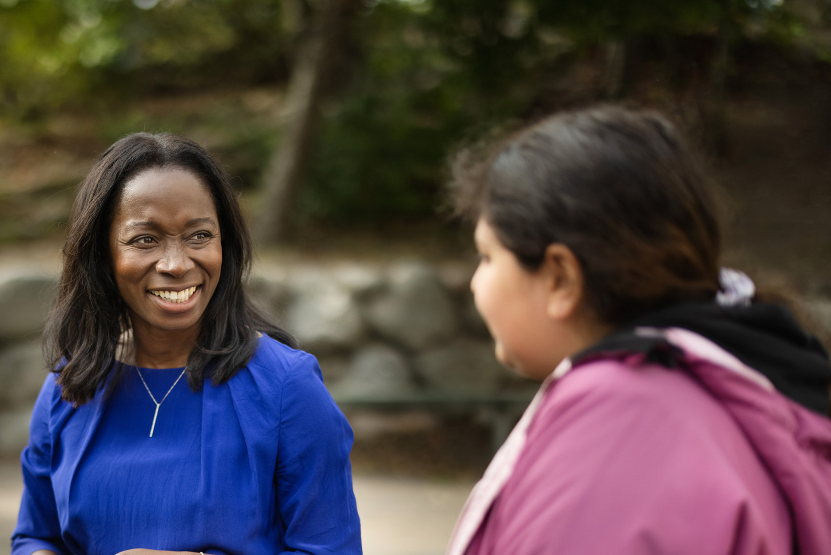 Nyamko Sabuni åker på skolturné – Liberalerna